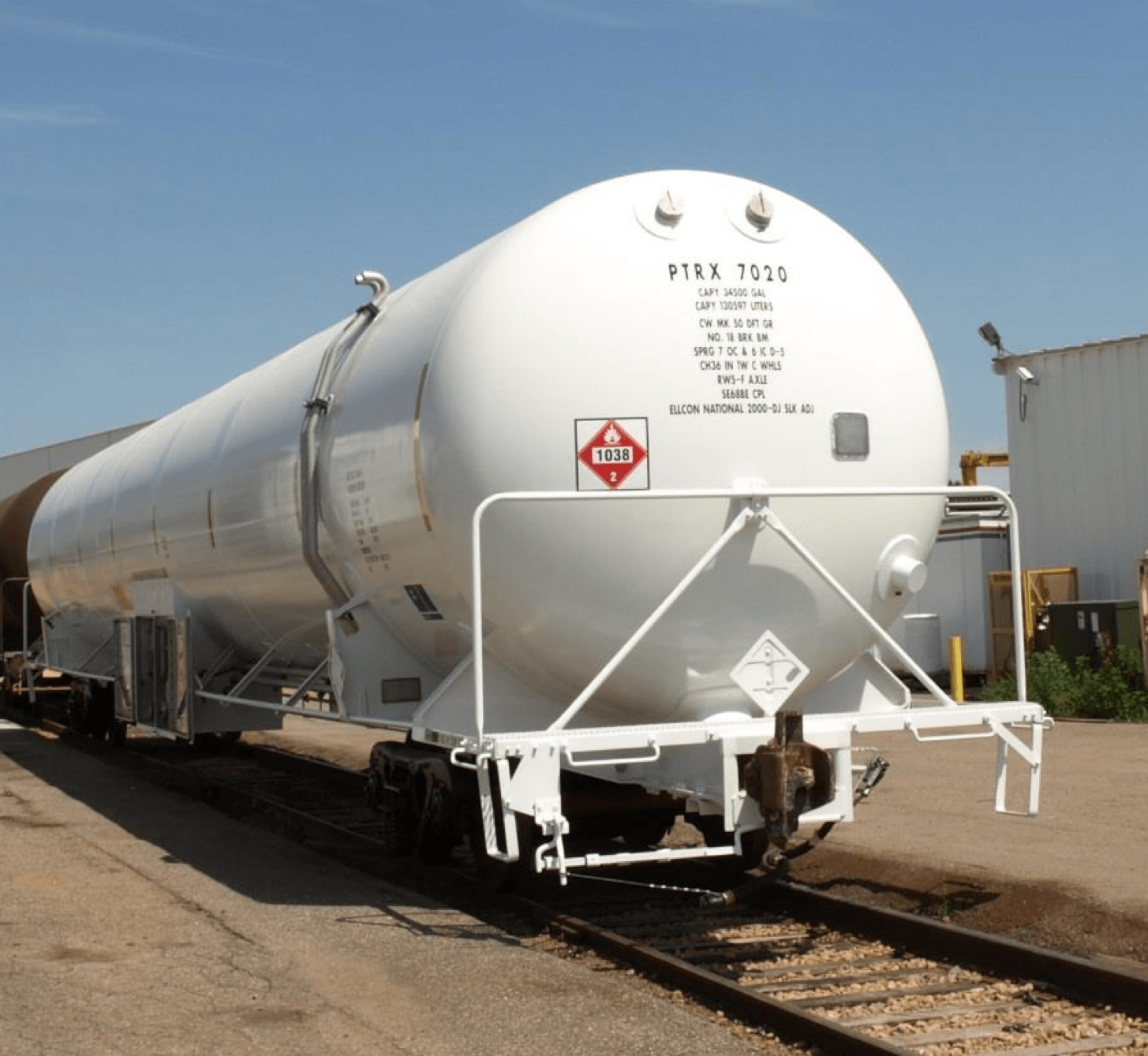 Plan to transport LNG by rail to Delaware River port hits yet another ...