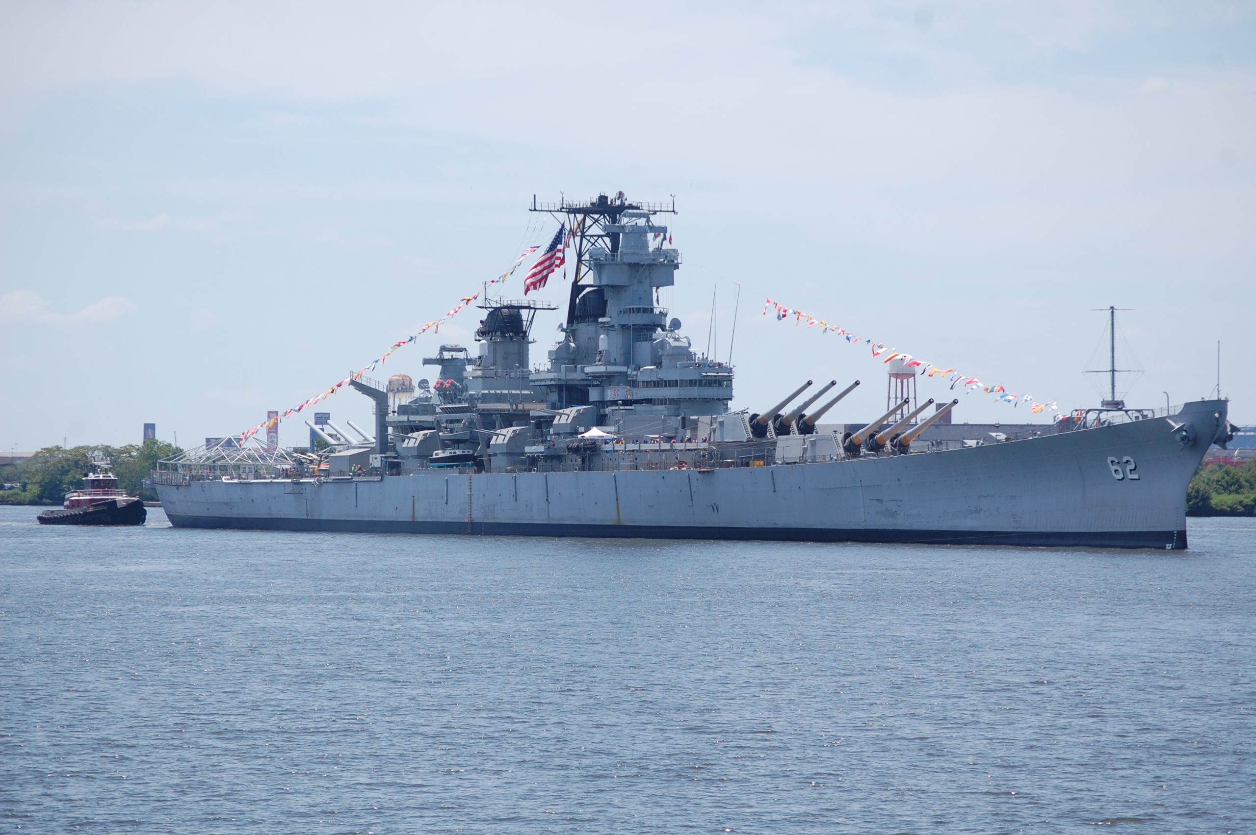 Battleship Uss New Jersey Camden Legendary Battleship Returns To